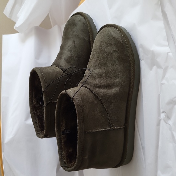Arizona Jean Company | Shoes | Arizona Jean Co Slip On Boots | Poshmark
